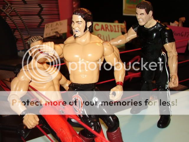 Mike: Now here's an elbow shot.